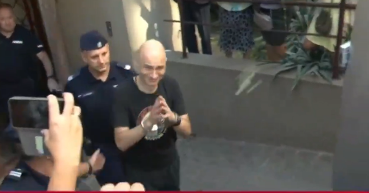 Ks. Olszewski wygląda jak cień człowieka w areszcie. Sąd zmienił termin ...