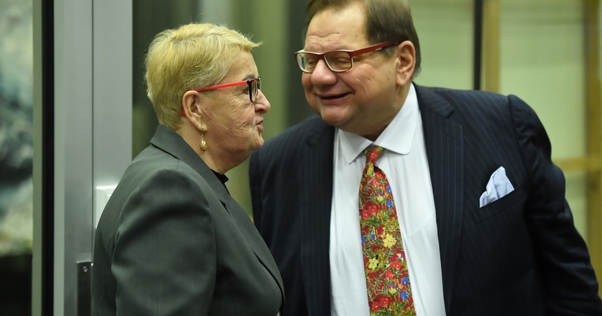 Duda powołał nowych członków PKW. Wśród nich słynny polityk starej lewicy - blog Redakcja