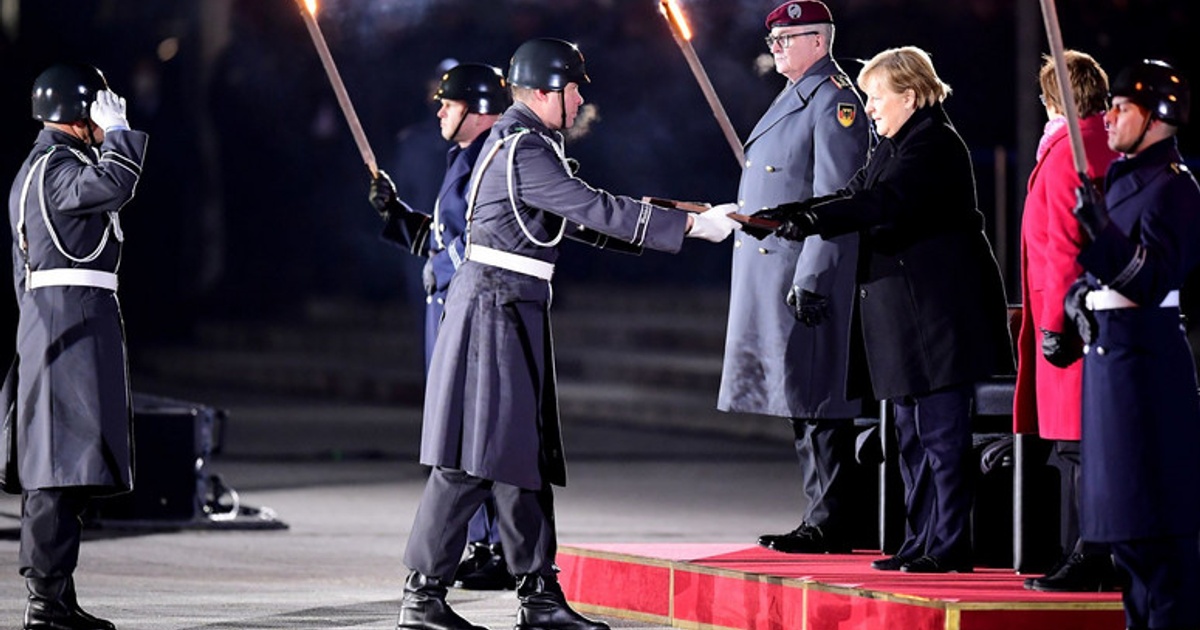 IV Rzesza Niemiecka. Prawda czy urojenie? - blog kierownik karuzeli